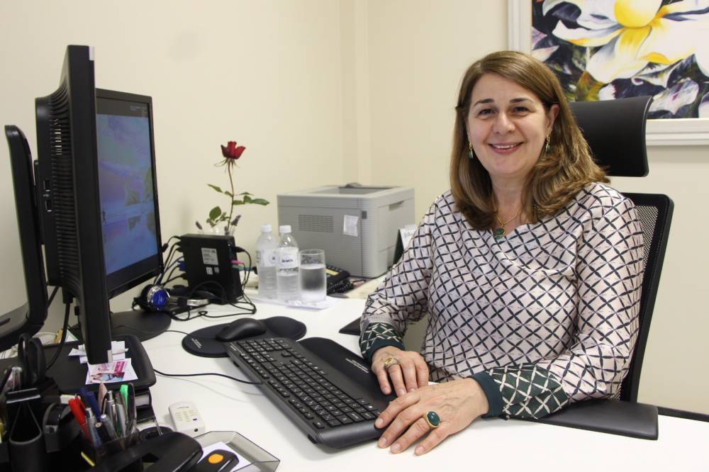 Eliza Maria Strapazzon substitui desembargador e participa de ...